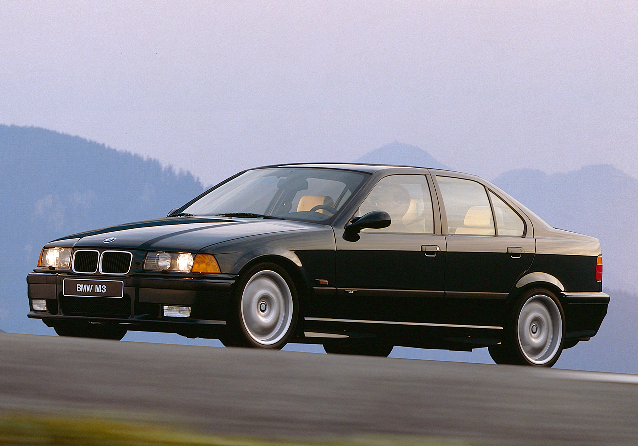 black bmw e36
