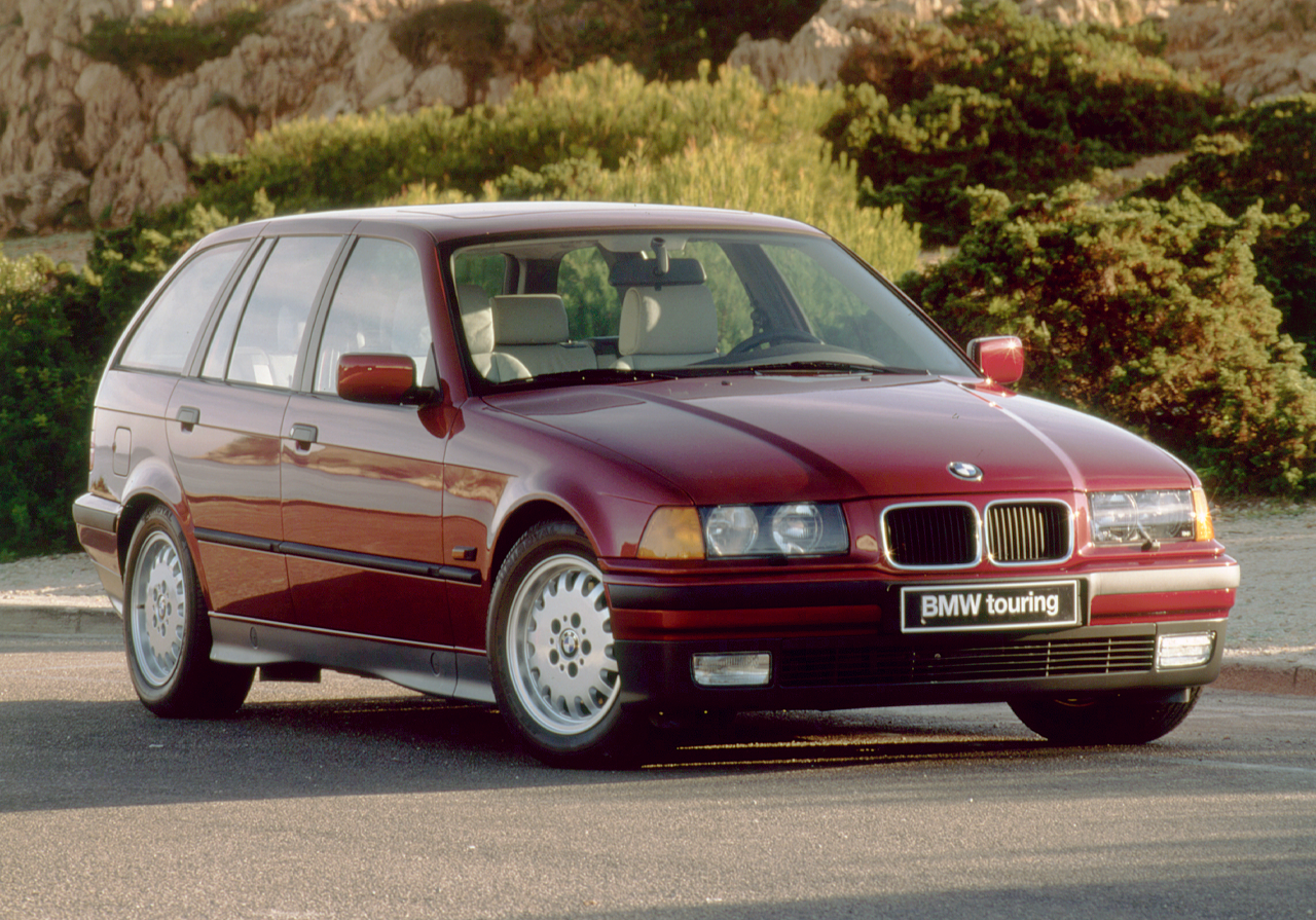 BMW 318i Touring (E36)
